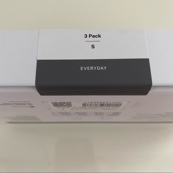 lululemon athletica | Accessories | Lululemon Daily Stride Sparkle Crew ...